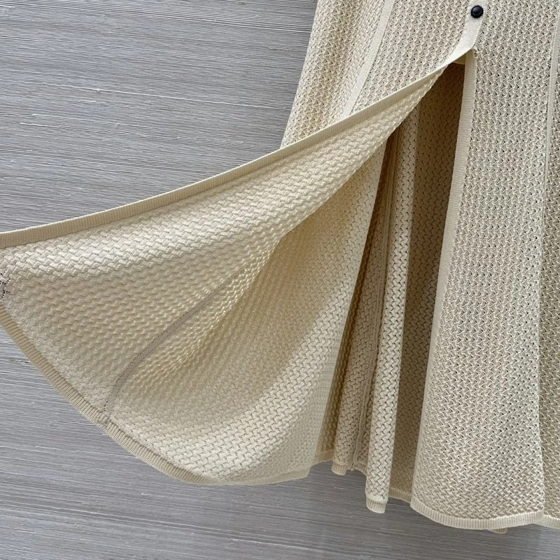 Indistinguishable Jil Sandro Dress Suits