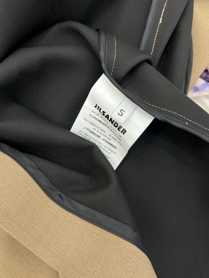Authentic Jil Sandro Outwear