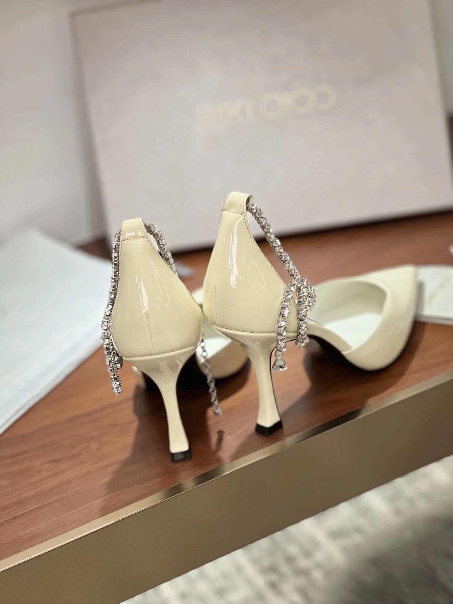 Exact replica Jimmy Choo Sandals