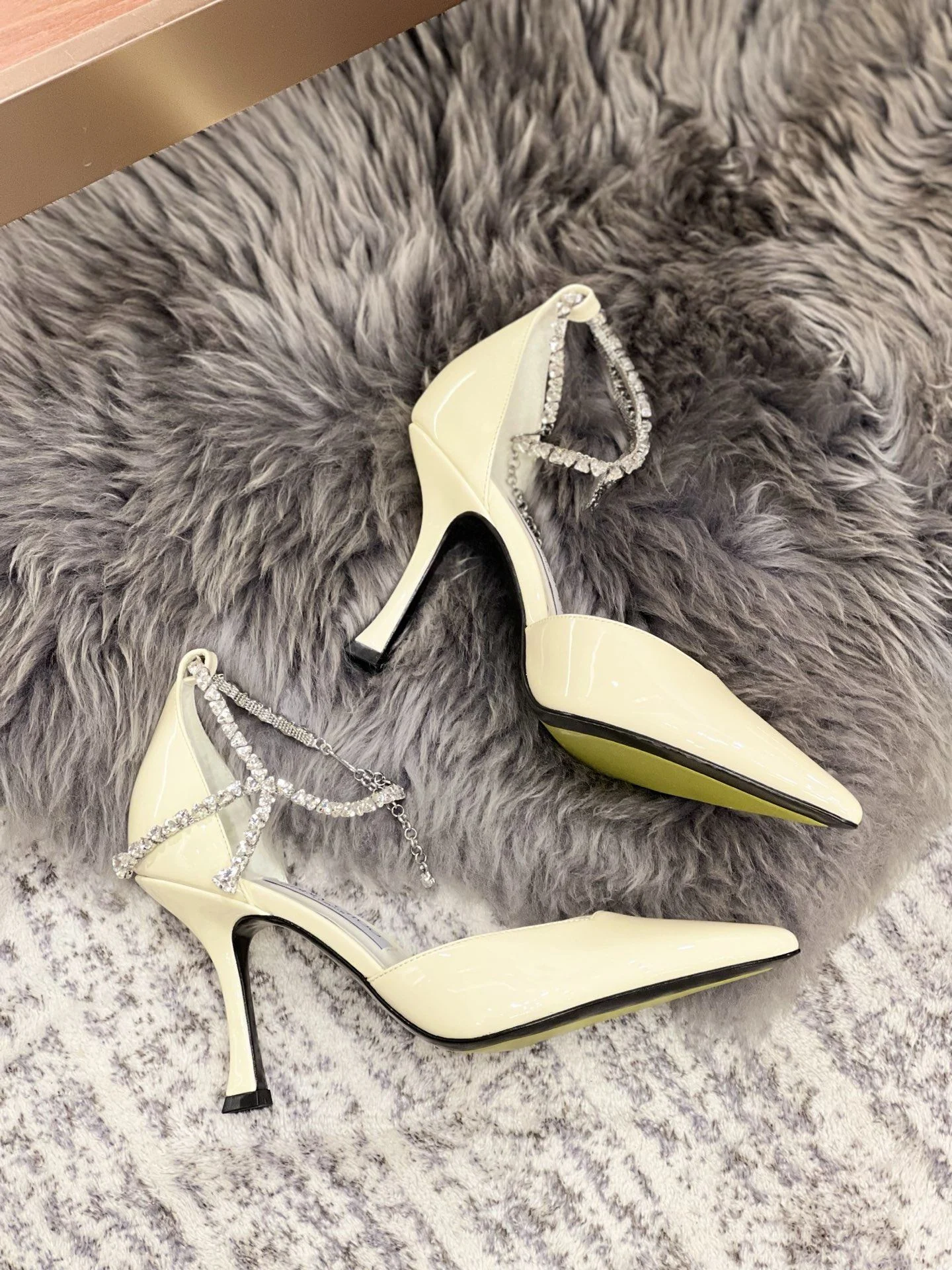 Exact replica Jimmy Choo Sandals