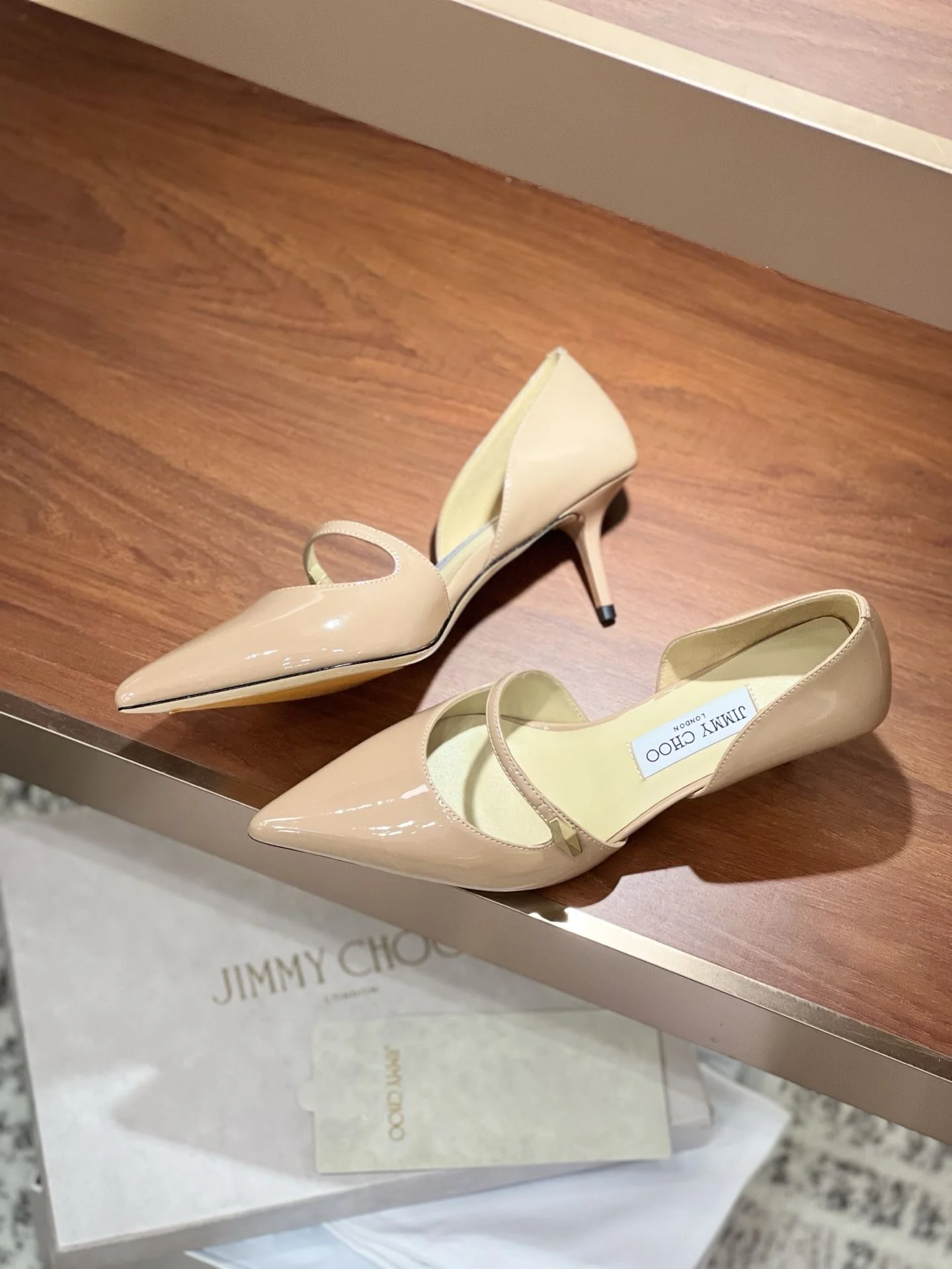 Exact replica Jimmy Choo Sandals