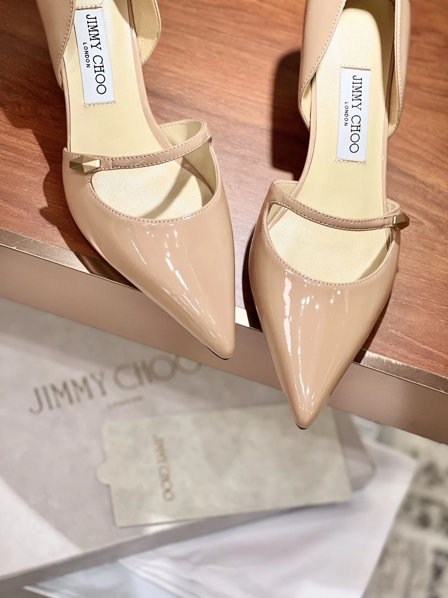 Exact replica Jimmy Choo Sandals