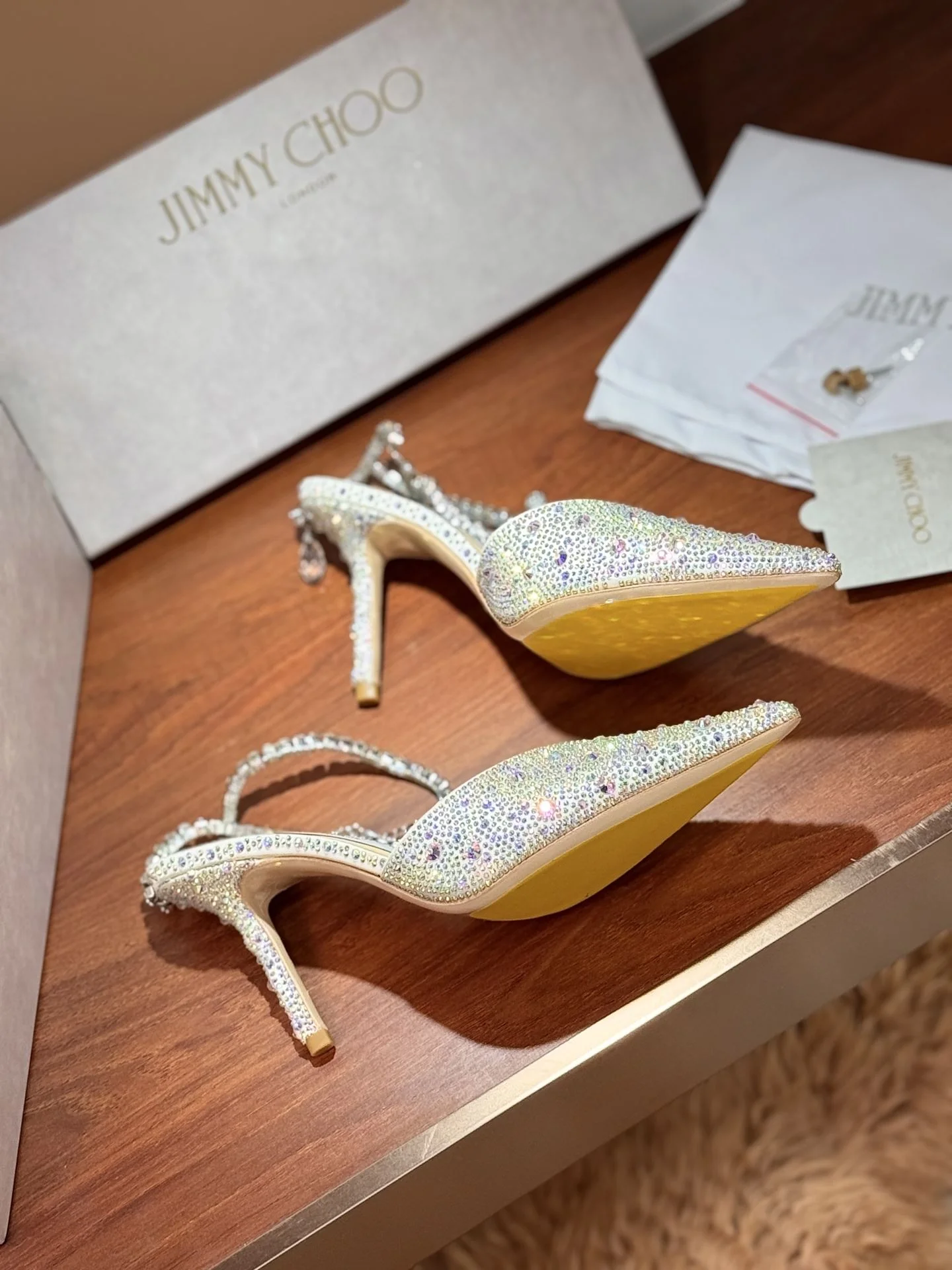 High accuracy Jimmy Choo Sandals