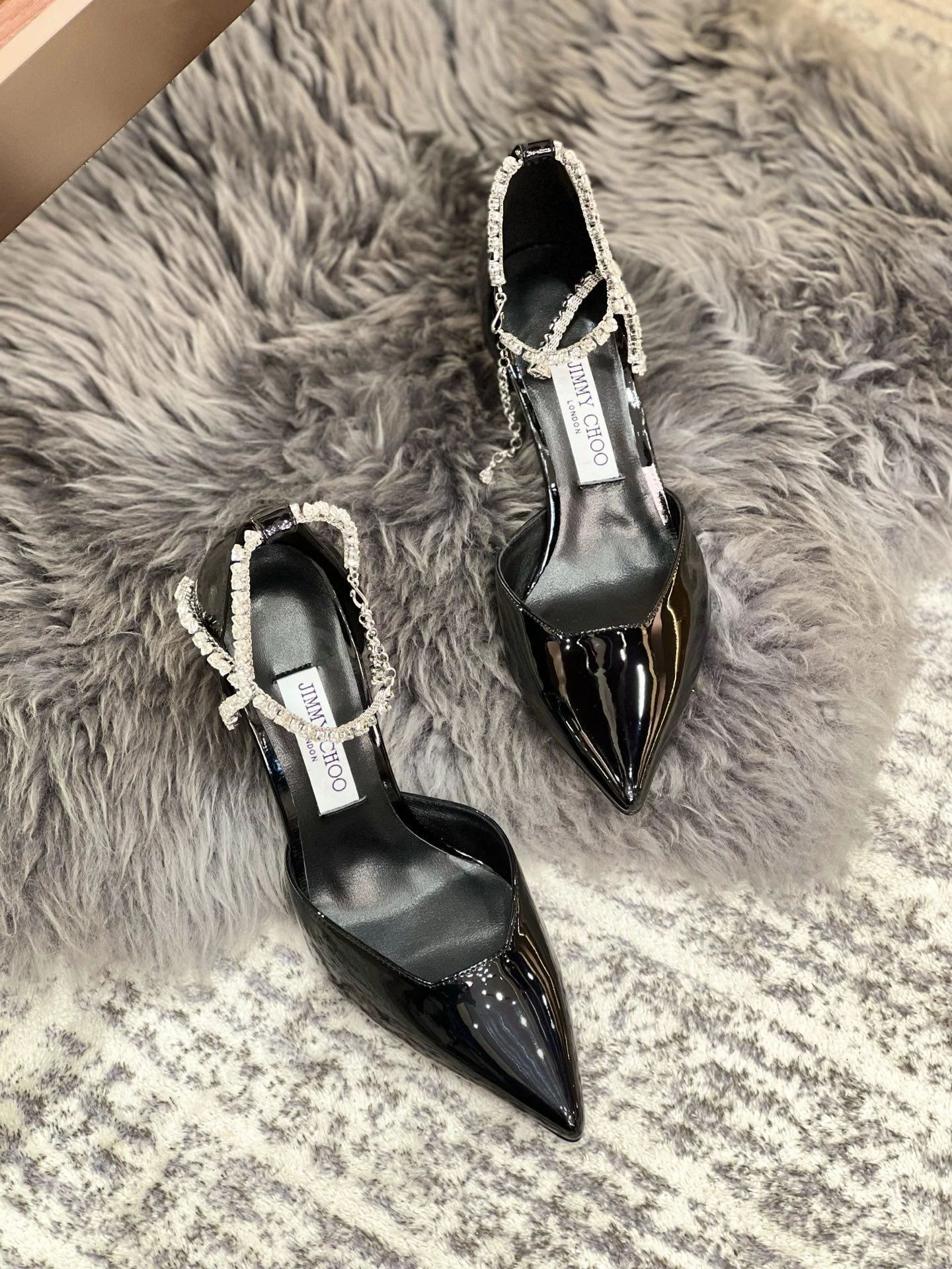 1:1 copy Jimmy Choo Sandals