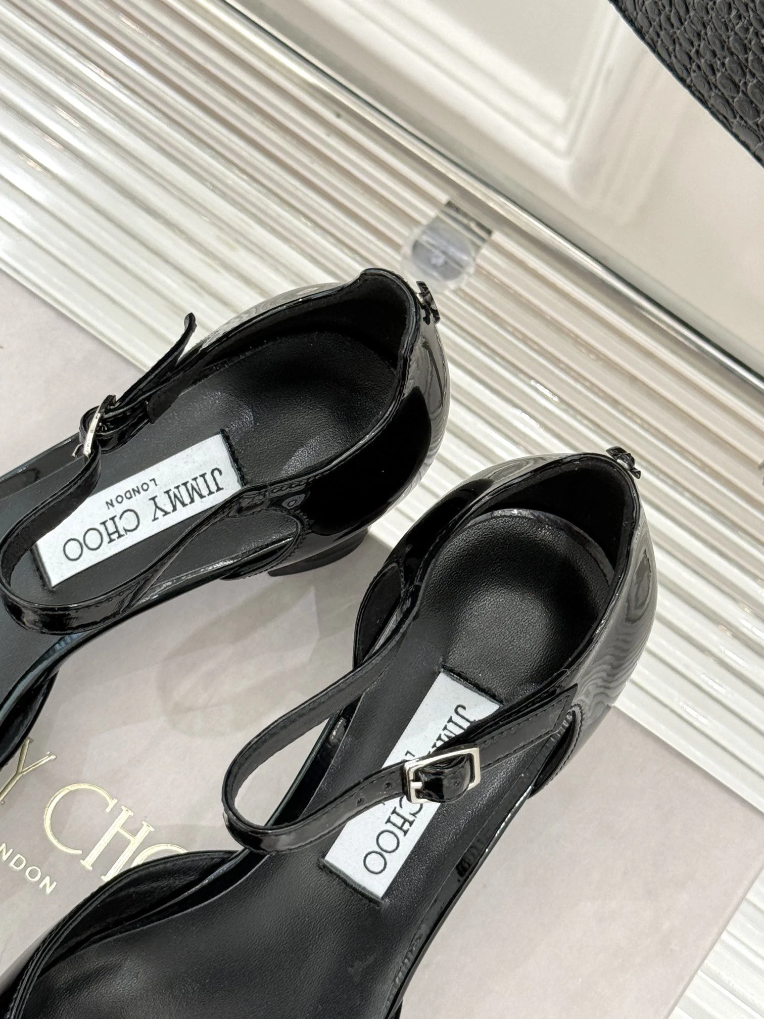 High fidelity Jimmy Choo Sandals