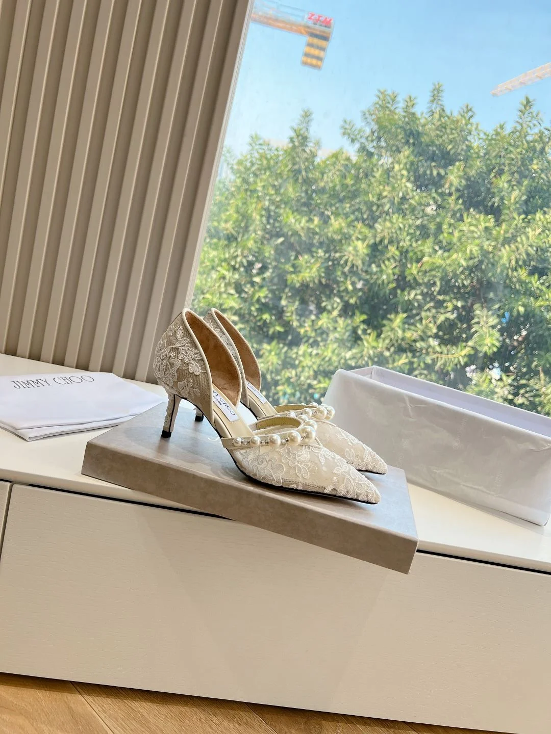 Exact replica Jimmy Choo Sandals