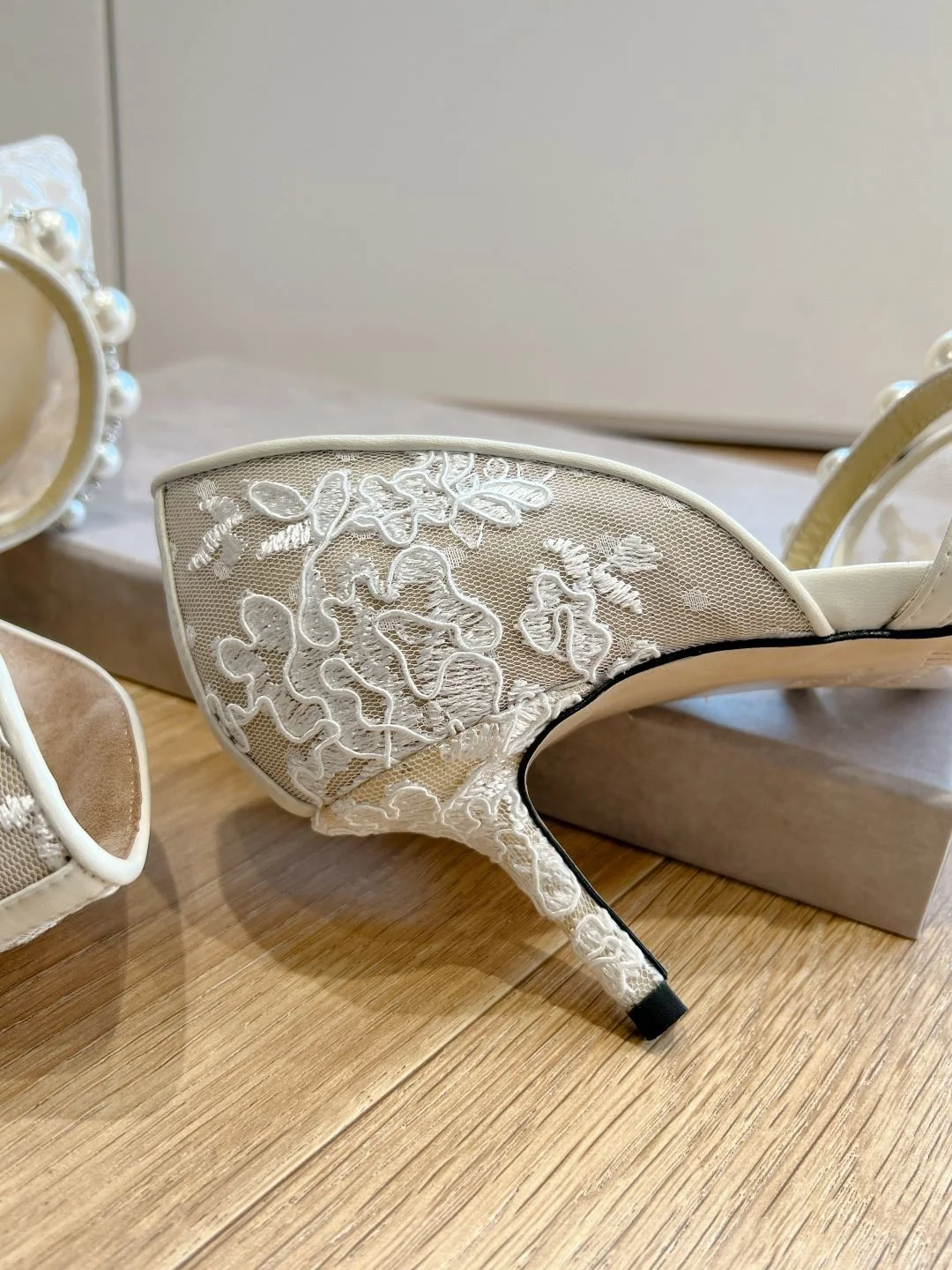 Exact replica Jimmy Choo Sandals