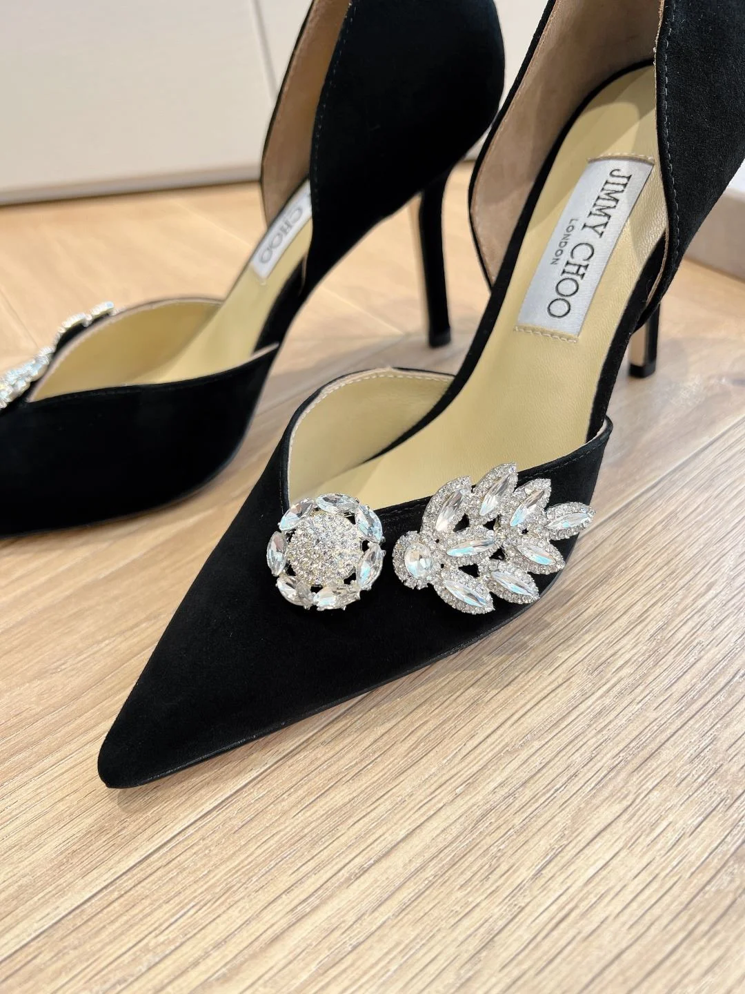 Inexpensive Jimmy Choo Sandals