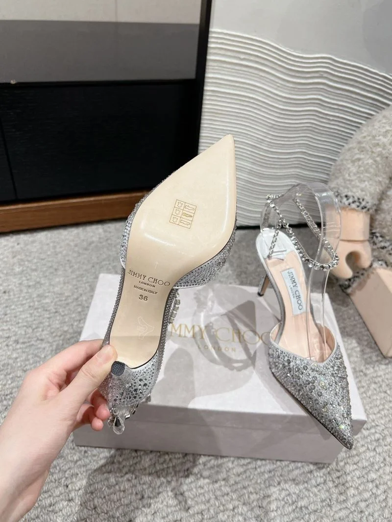 Low-cost Jimmy Choo Sandals