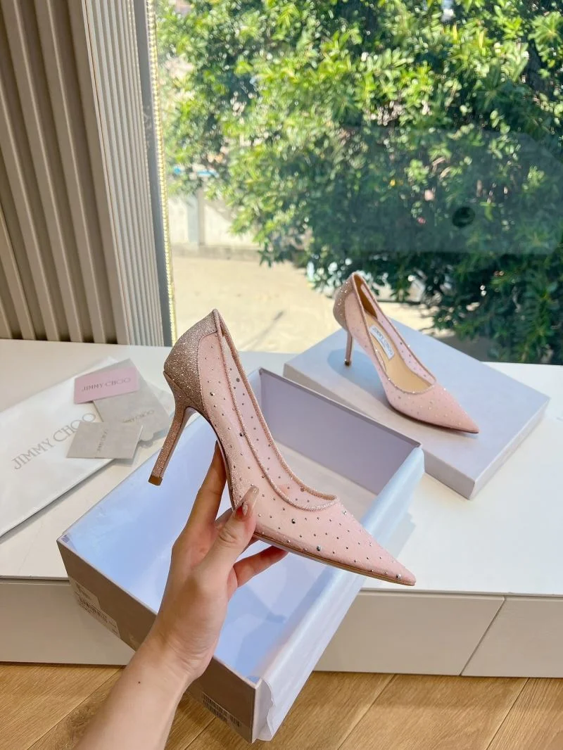Low-cost Jimmy Choo Shoes