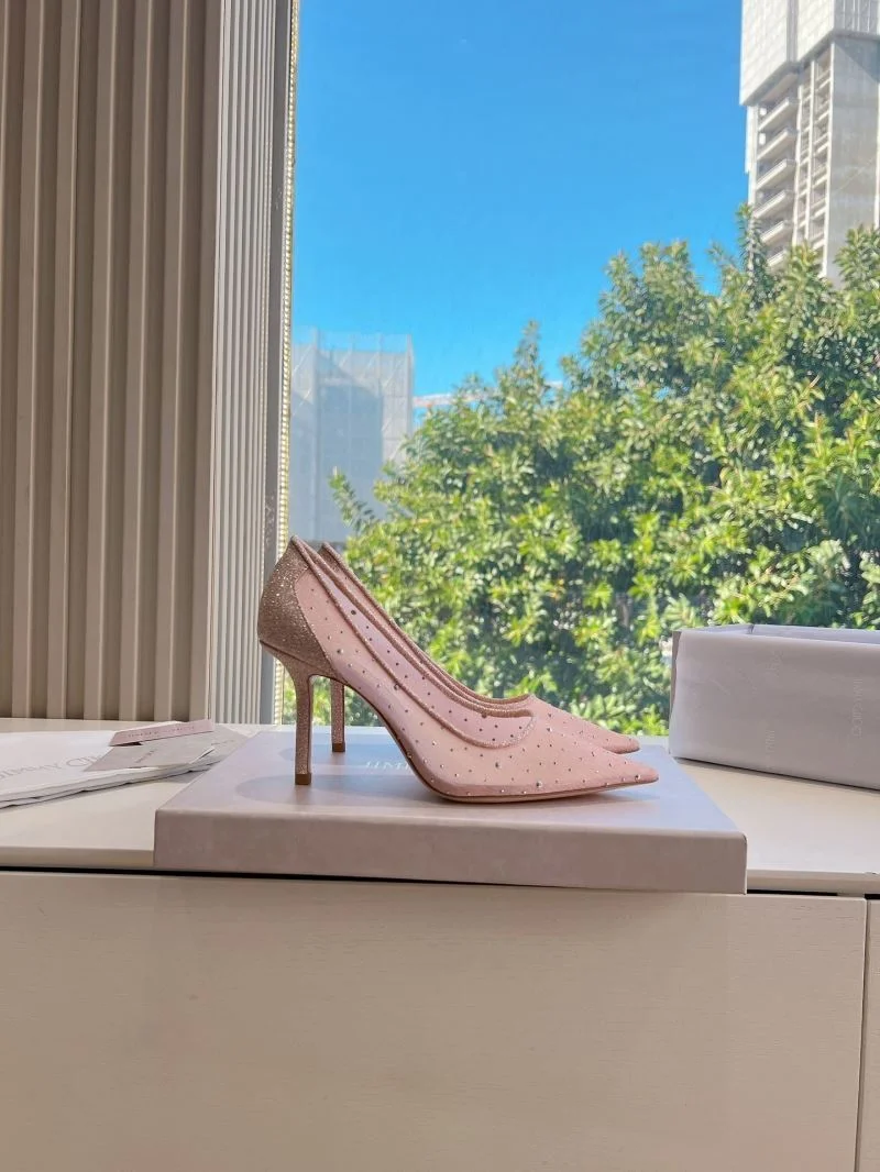 Low-cost Jimmy Choo Shoes