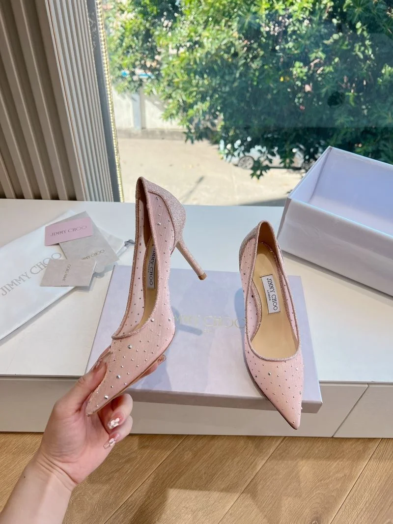 Low-cost Jimmy Choo Shoes