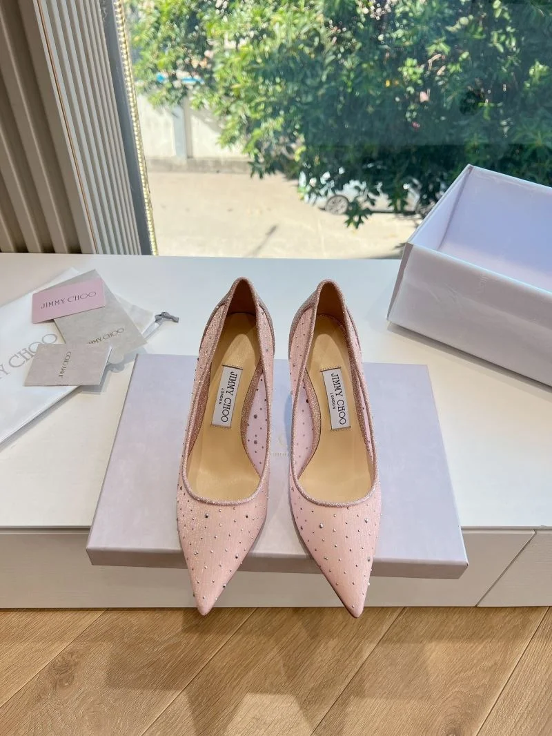 Low-cost Jimmy Choo Shoes