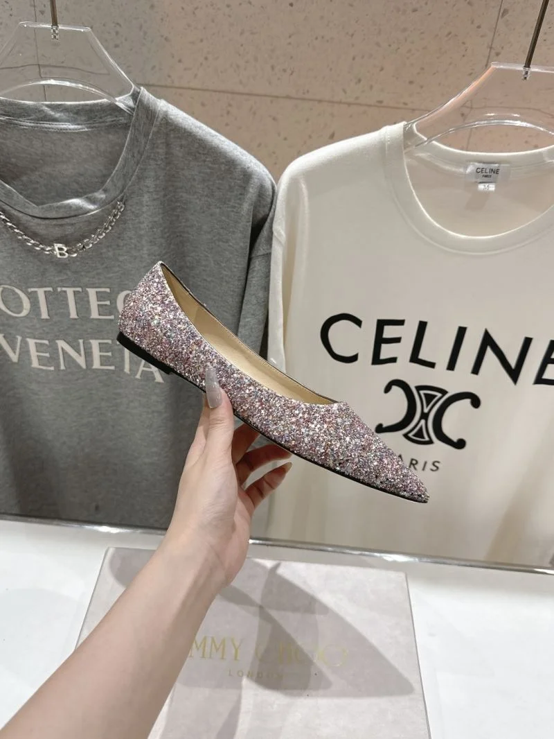 Low-cost Jimmy Choo Shoes