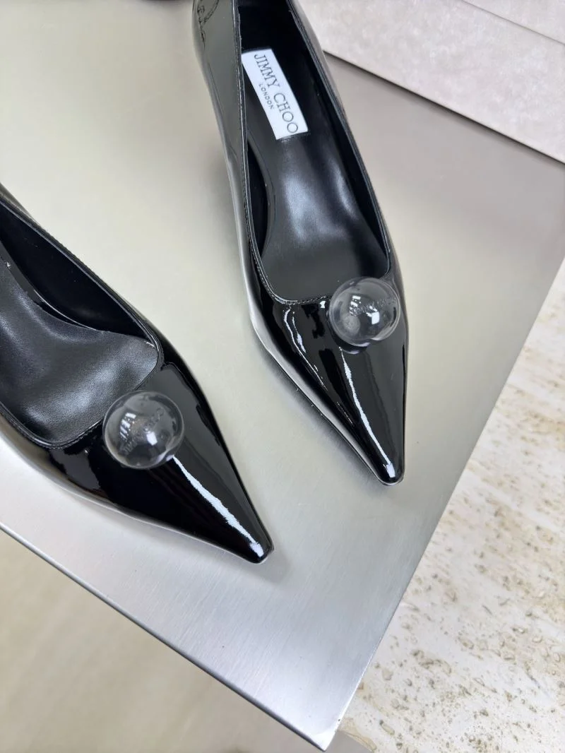 Low-cost Jimmy Choo Shoes