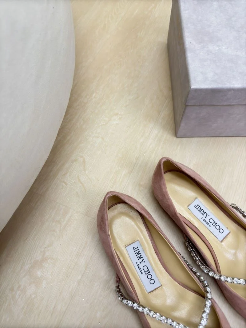 Low-cost Jimmy Choo Shoes
