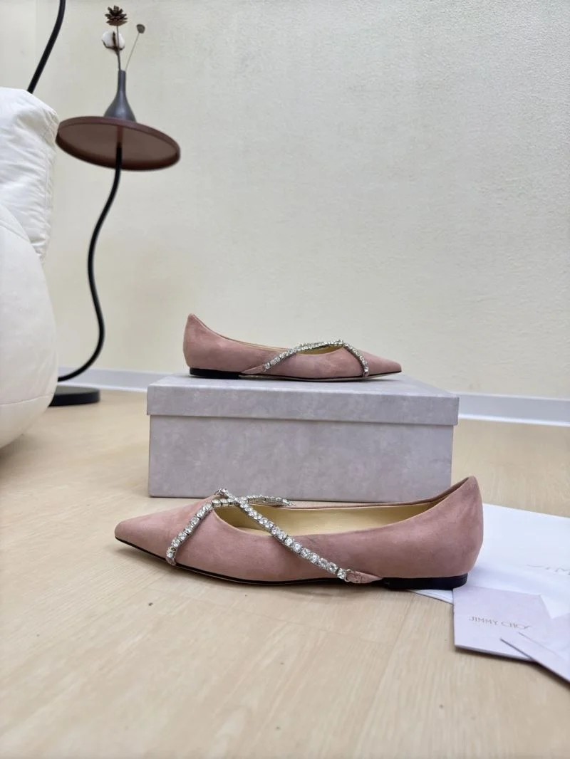 Low-cost Jimmy Choo Shoes