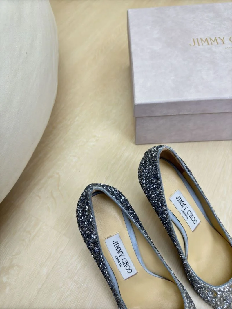 Low-cost Jimmy Choo Shoes