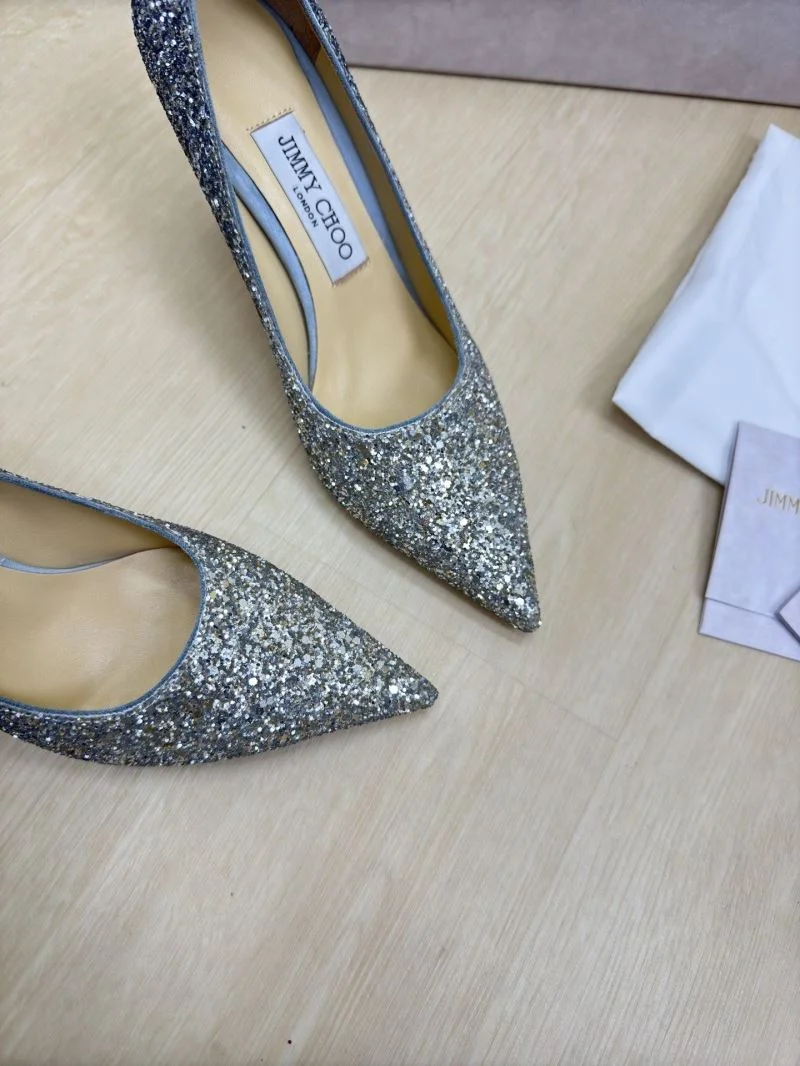 Low-cost Jimmy Choo Shoes