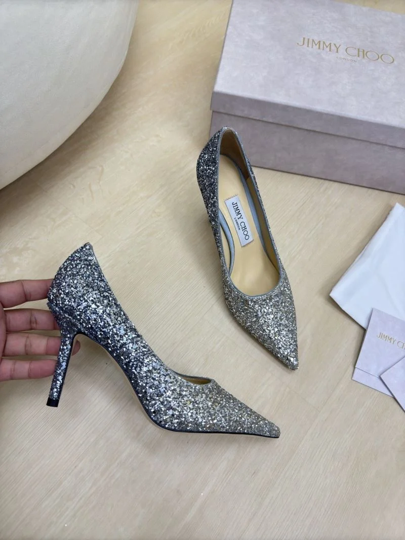 Low-cost Jimmy Choo Shoes