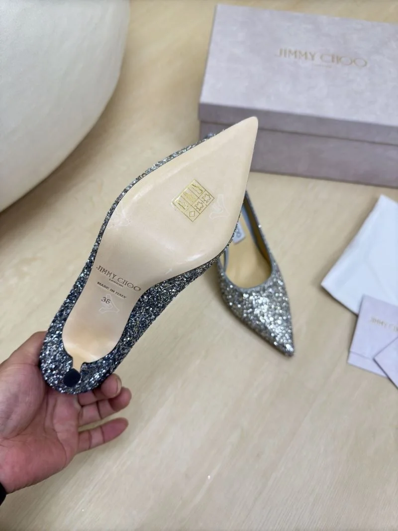 Low-cost Jimmy Choo Shoes