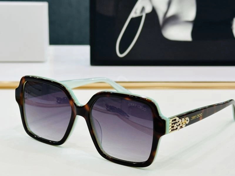 Low-cost Jimmy Choo Sunglasses