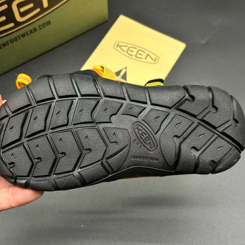 Authentic KEEN SHOES