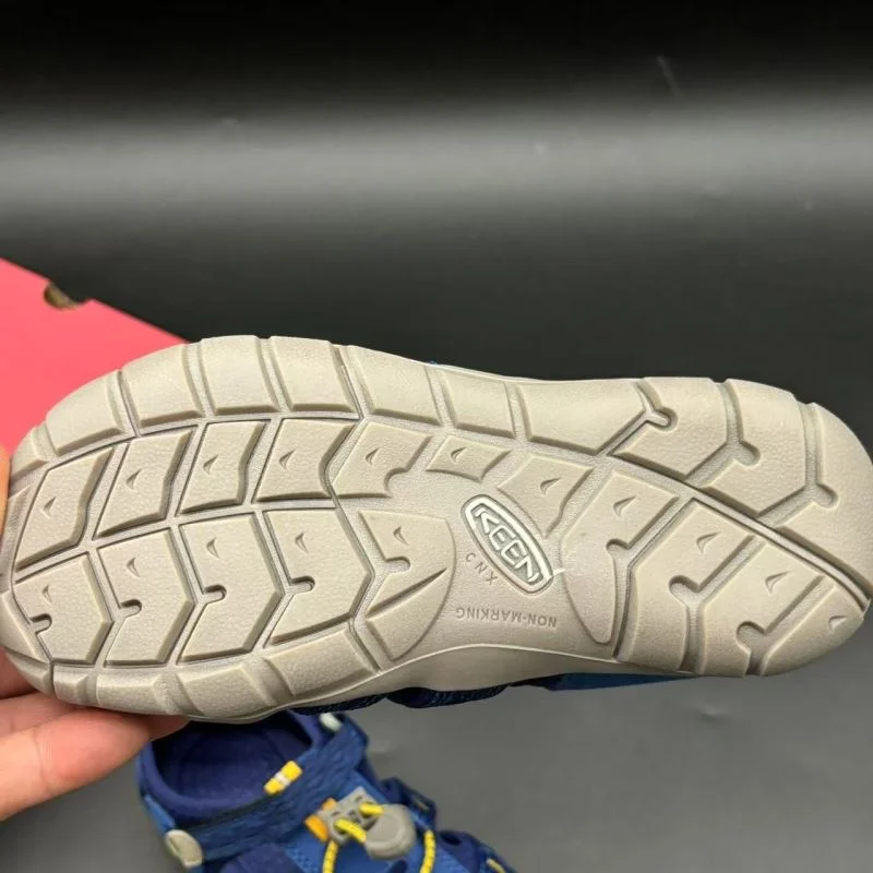 High accuracy KEEN SHOES