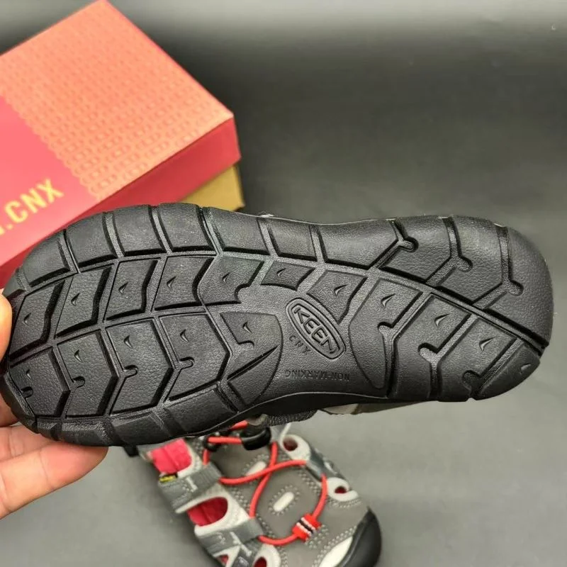 Top mirror KEEN SHOES