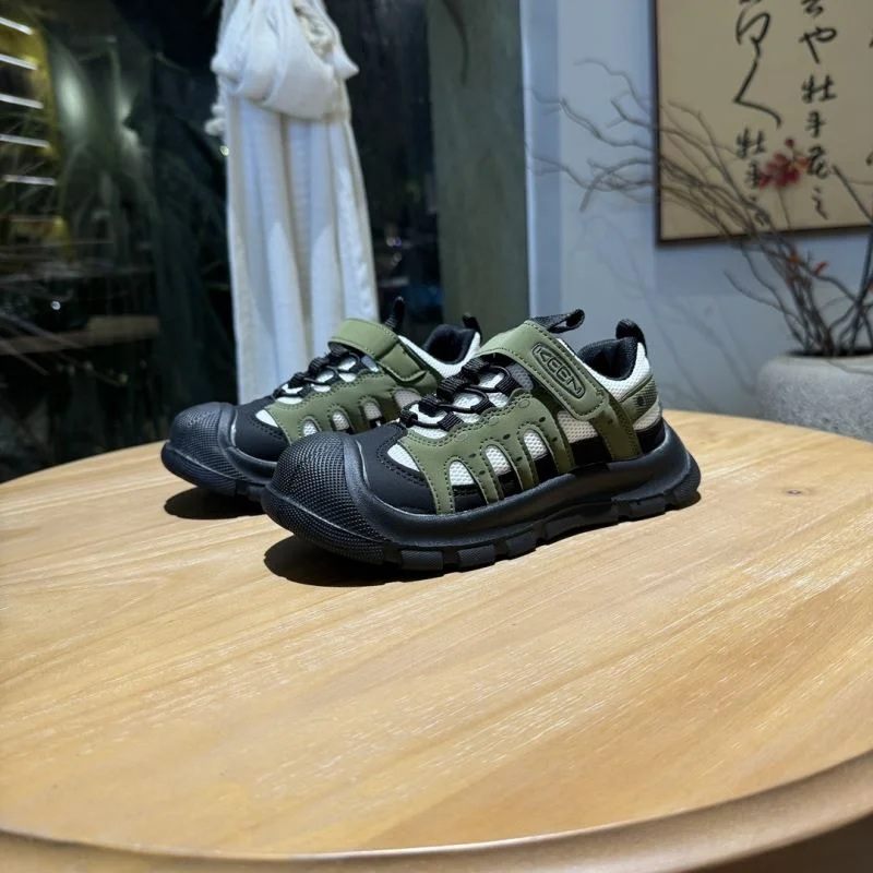 KEEN SHOES