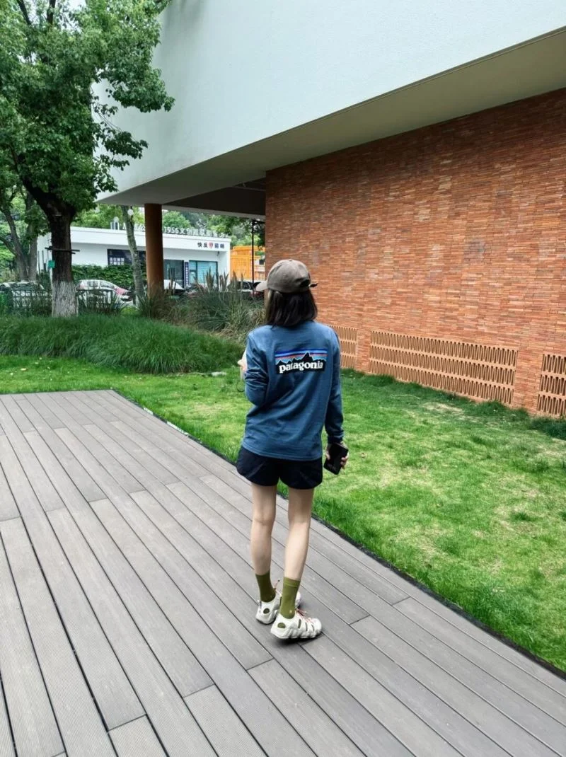 Indistinguishable KEEN SHOES
