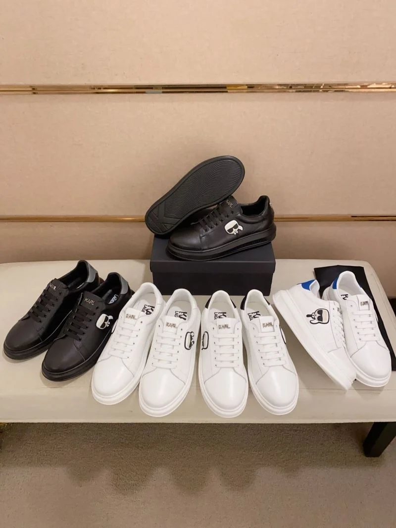 Accurate model Karl Shoes