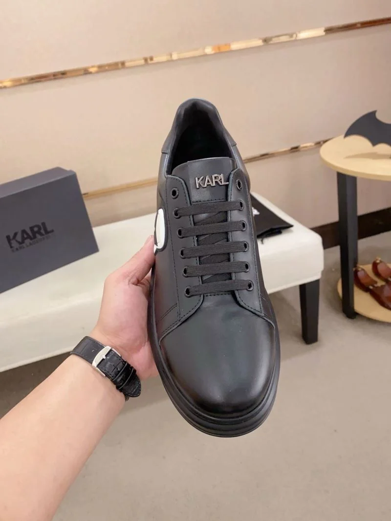 Accurate model Karl Shoes
