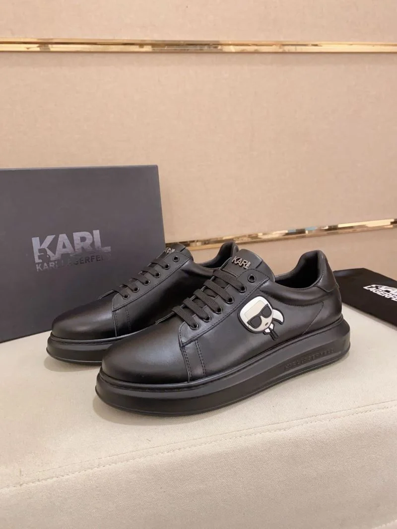 Accurate model Karl Shoes