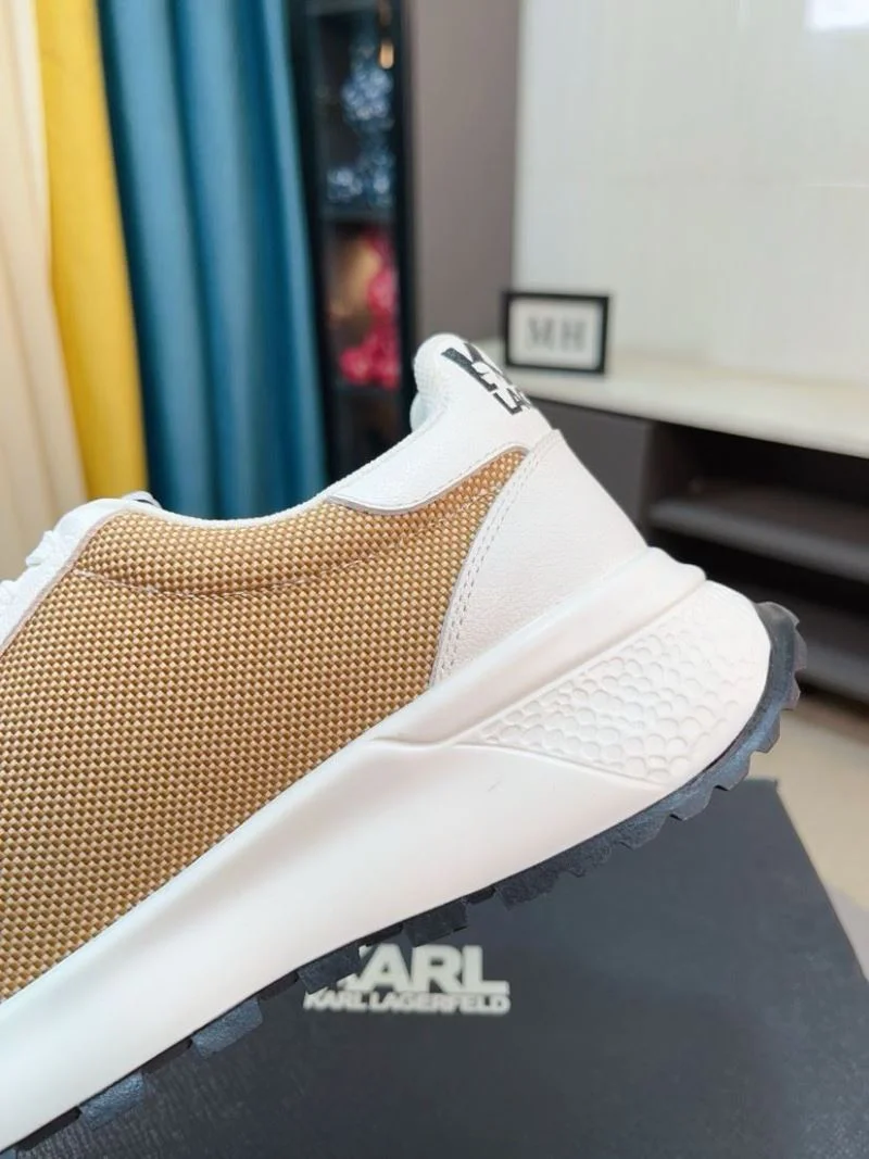 Top mirror Karl Shoes