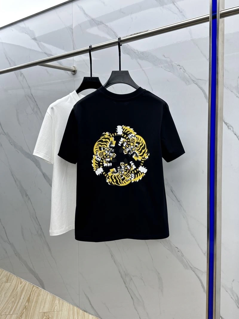 Indistinguishable Kenzo T-Shirts