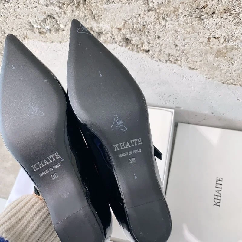 Top mirror Khaite Shoes