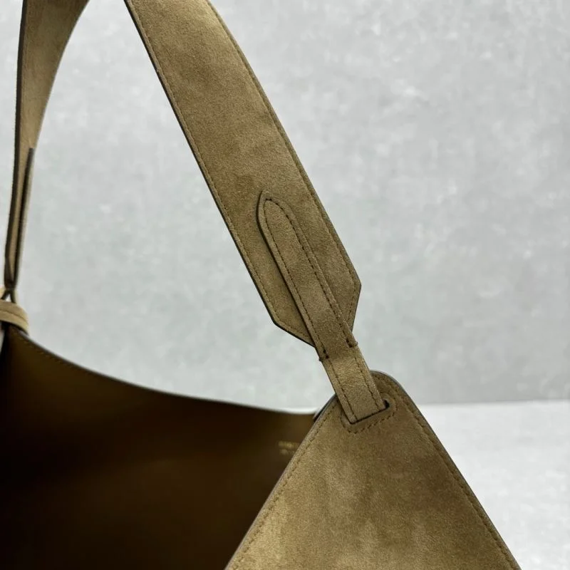 Precise copy Khaite Shopping Bags