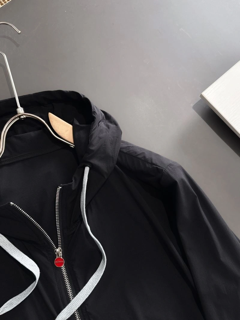 Top match Kiton Outwear