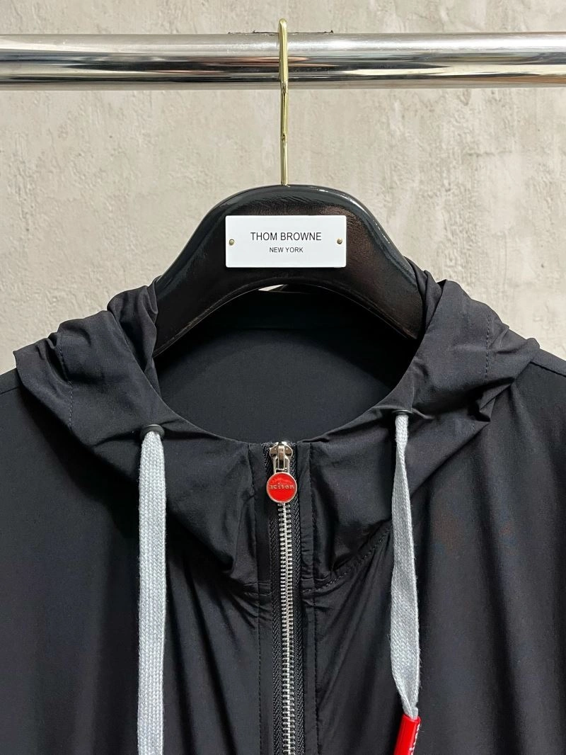 Low-cost Kiton Sunscreen Jacket