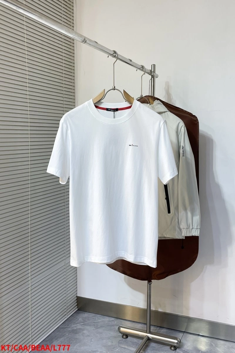 Kiton T-Shirts