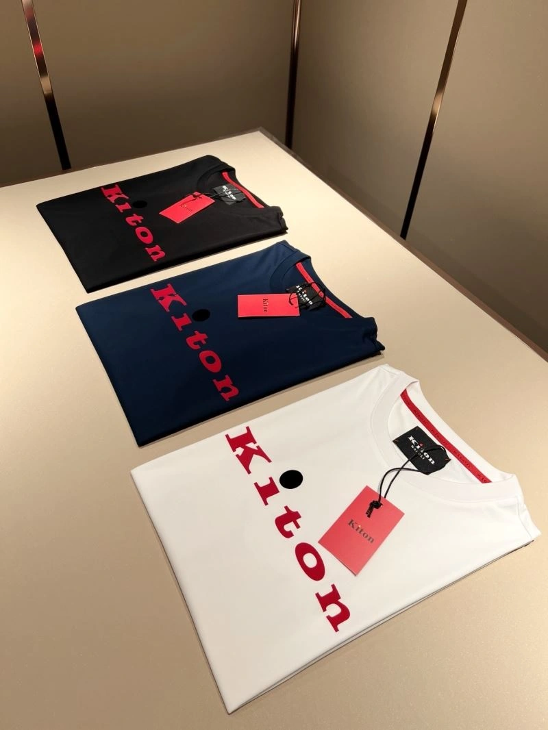 Kiton T-Shirts