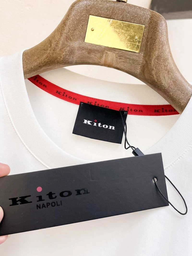 Top match Kiton T-Shirts