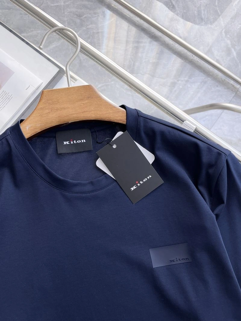 Accurate model Kiton T-Shirts