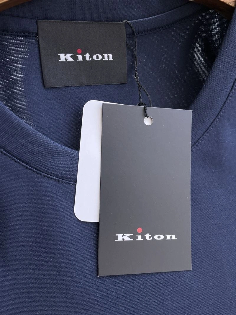 Accurate model Kiton T-Shirts