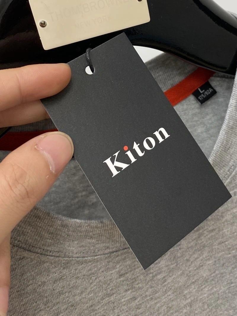 Accurate model Kiton T-Shirts