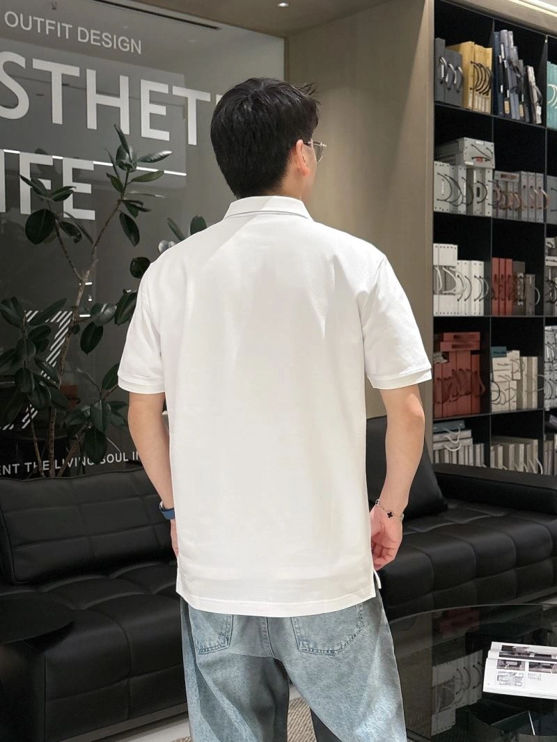 Accurate model Kiton T-Shirts