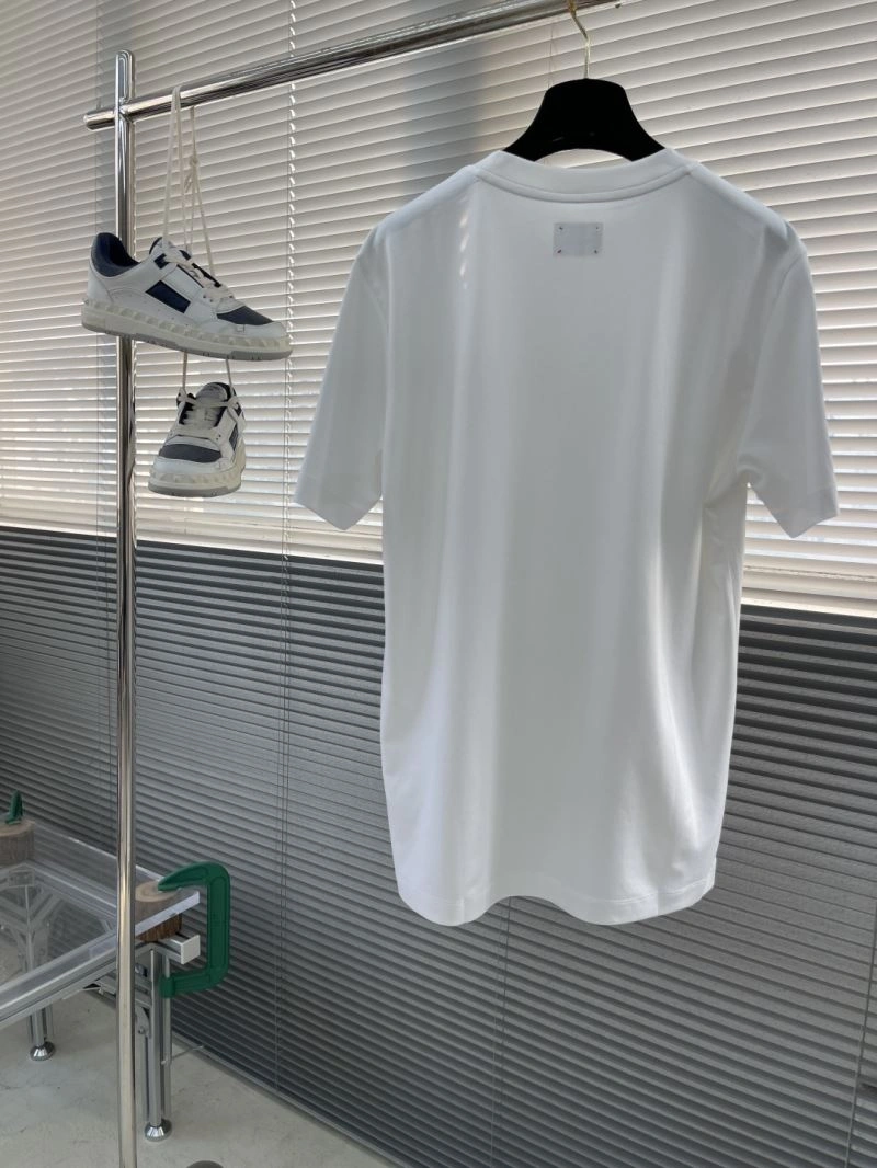 Reasonably priced Kiton T-Shirts