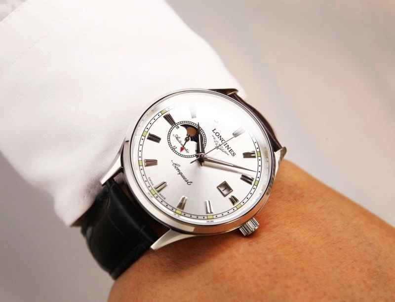 Top mirror LONGINES Watches