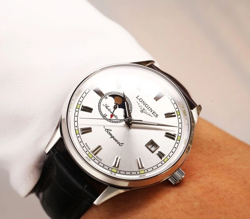 Top mirror LONGINES Watches